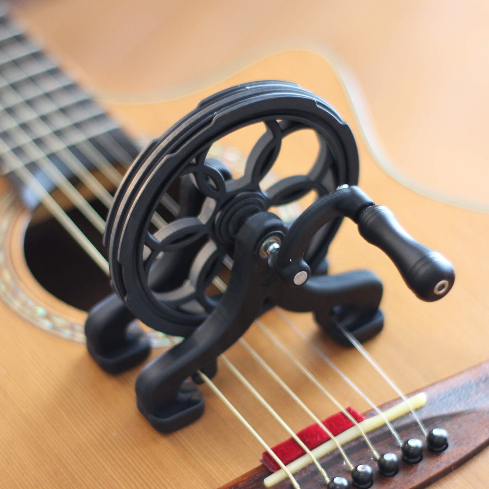 Cantareel™ Hand-Cranked Guitar Attachment